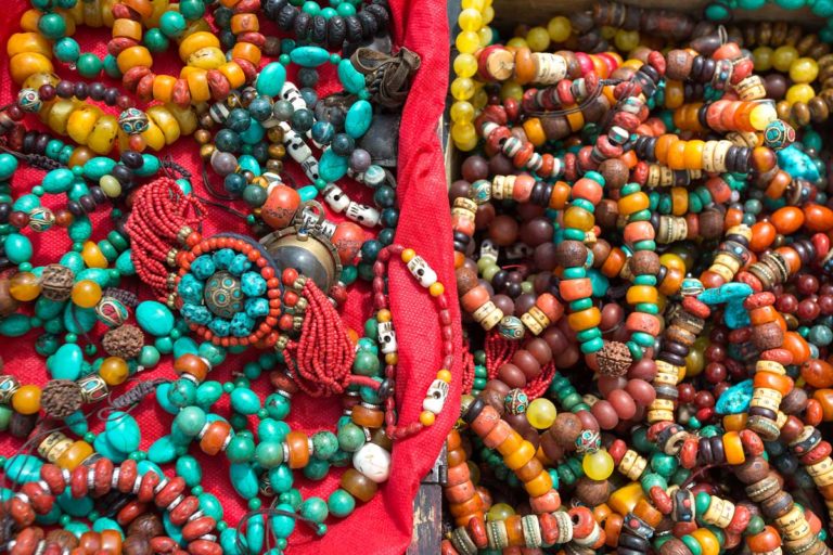 mala-background - Buddha Weekly: Buddhist Practices, Mindfulness ...