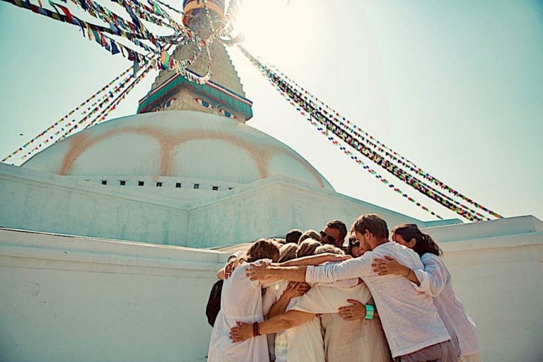 Buddha's Holy Mind, the Stupa: 18 benefits to Prostrating to ...