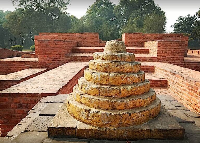 Power of dana and generosity "within our means" — the Sutta stories of ...