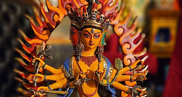 Great enemy of the maras: Marici — "Ray of Light" Bodhisattva Goddess ...