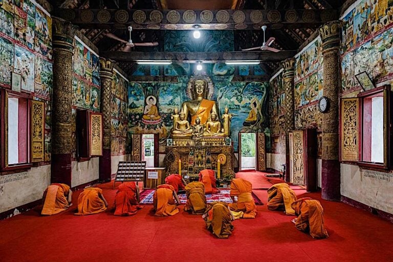 Who are the Five Great Wisdom Buddhas and Why Are They So Important ...