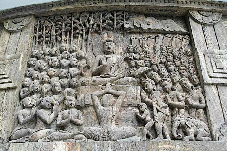 Greed: how to cut the poison of Raya or Attachment: methods taught by ...