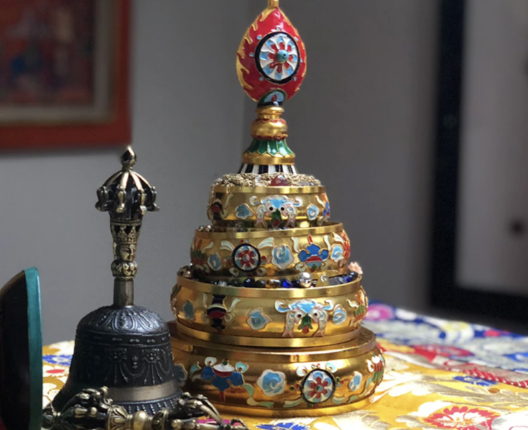 Mandala Offering: offering "everything to the Buddha" — purify karma ...